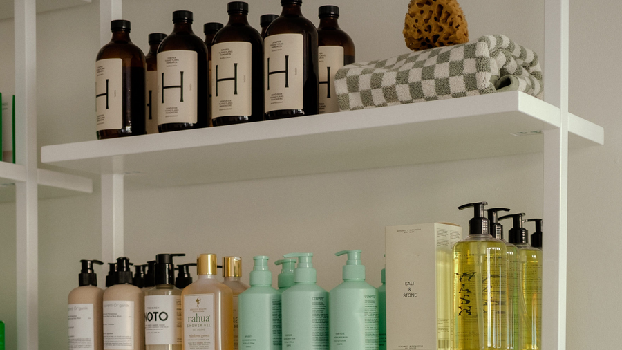 VISIT US – Health Hut